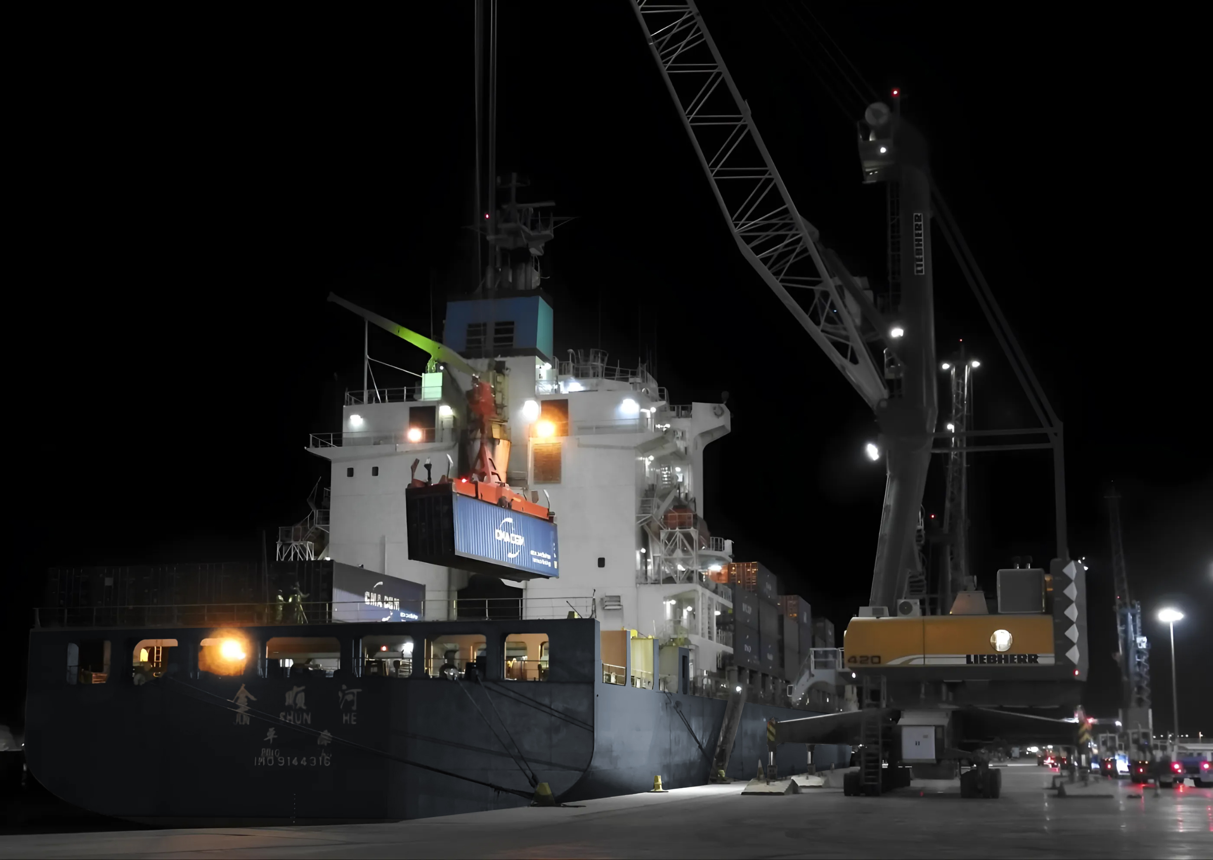 Amid Red Sea Crisis, Saudi Company Launches North Shipping Service ...