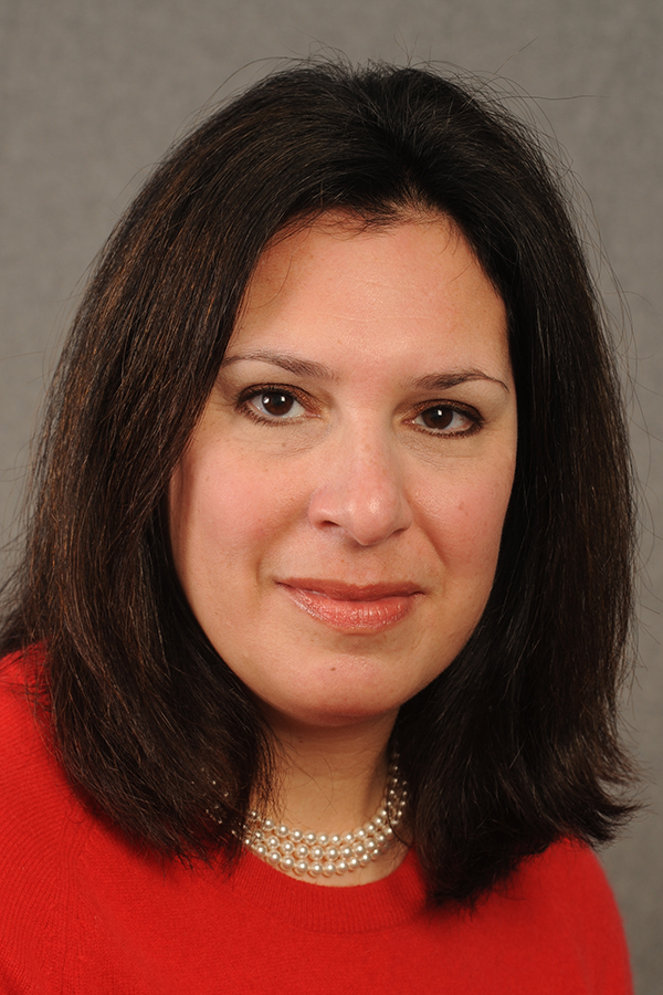 Sarah Feuer's Instagram, Twitter & Facebook on IDCrawl