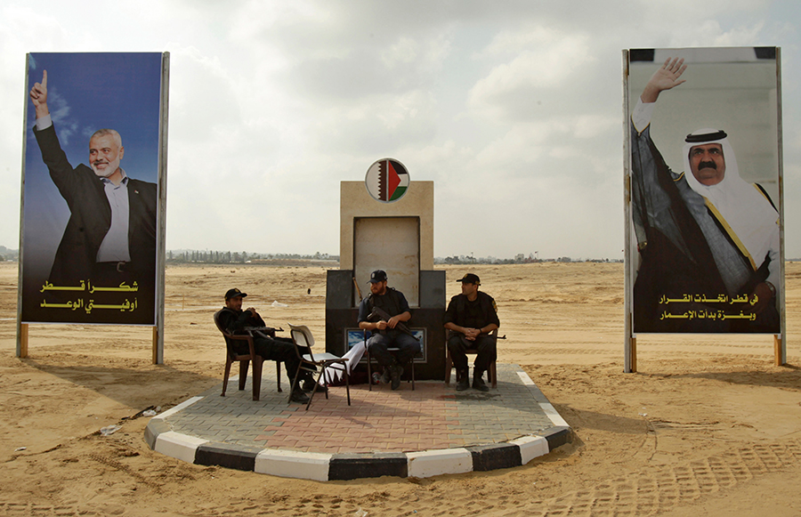 Qatar's Emir Visits Gaza | The Washington Institute
